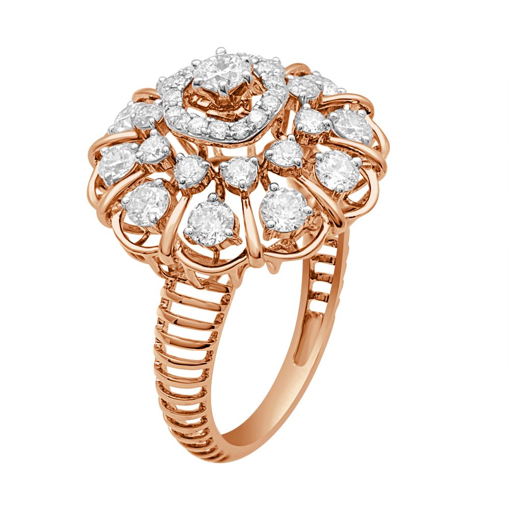 gold flower pattern ring